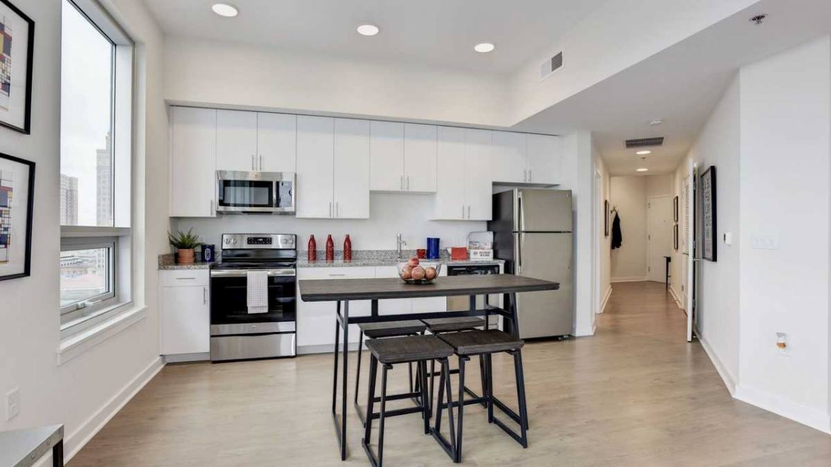 225 North Calvert Street - 225 N Calvert St, Baltimore, MD 21202