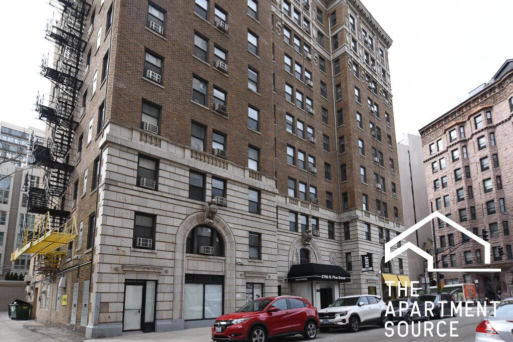 2756 N Pine Grove Ave #208, Chicago, IL 60614 | RentalSource