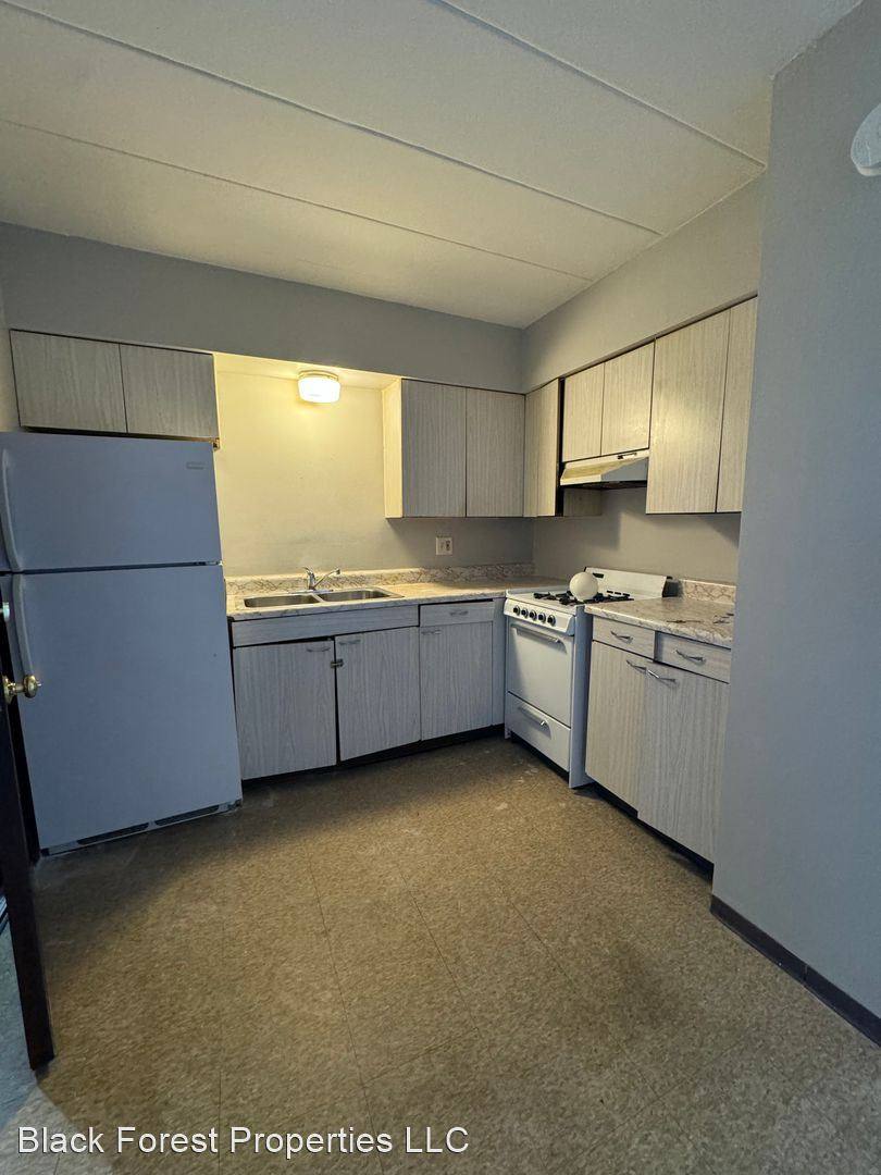 1123 N 33rd Ave, Melrose Park, IL 60160 - Apartment For Rent | RentalSource