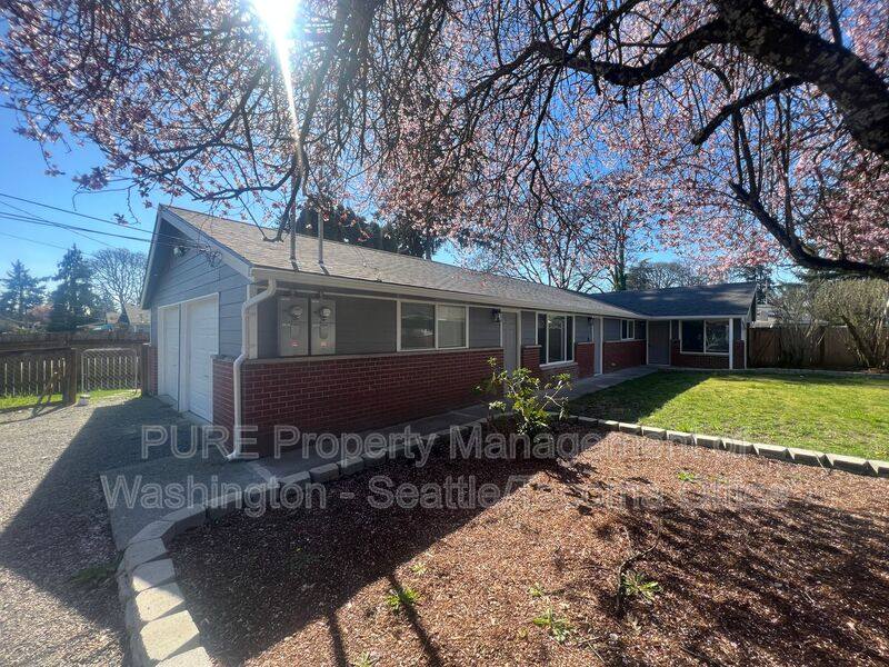 8618 Meadow Rd SW, Lakewood, WA 98499 | RentalSource