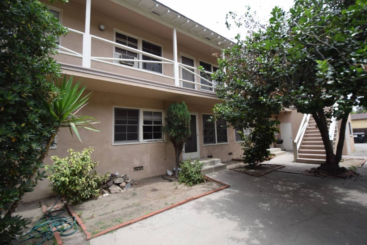 4658 Colfax Ave, North Hollywood, CA 91602 - $1,995 | RentalSource