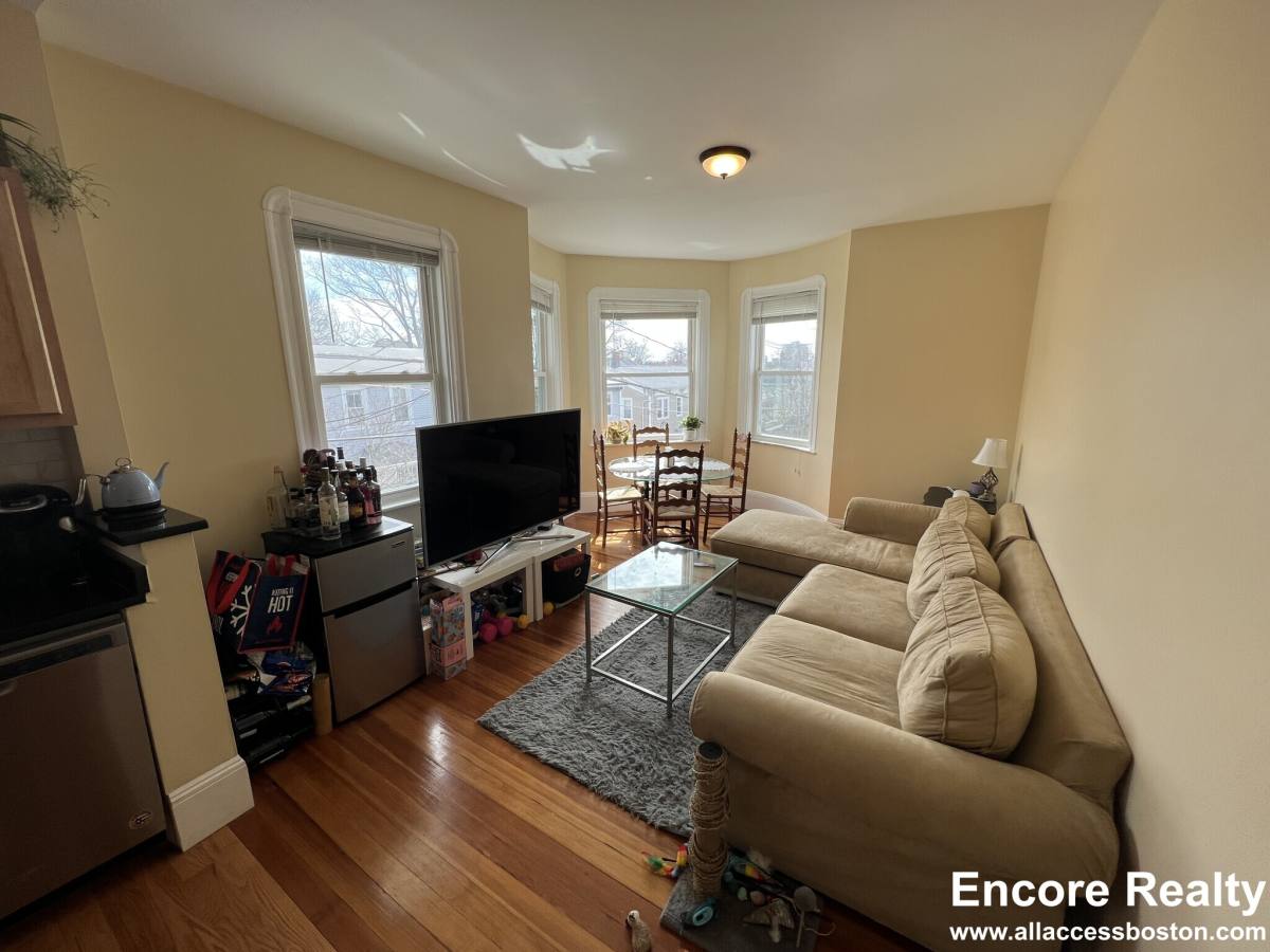 48-50 Lowell St, Somerville, MA 02143 - Apartment For Rent | RentalSource